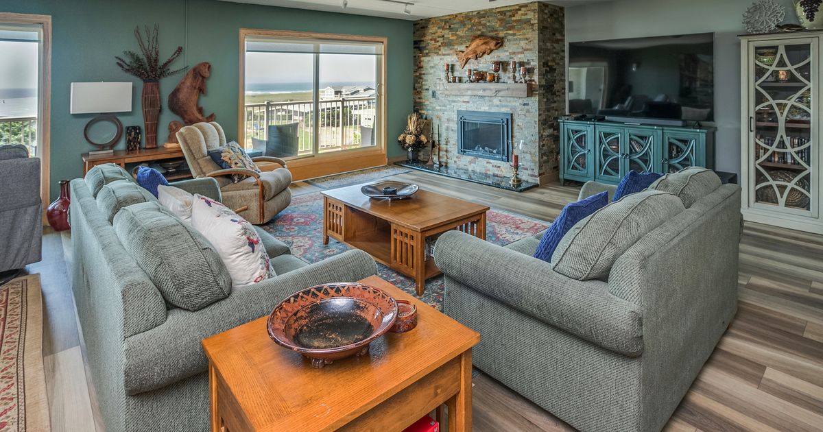 G614 Amazing 3 bedroom ocean view condo - Gearhart by the Sea