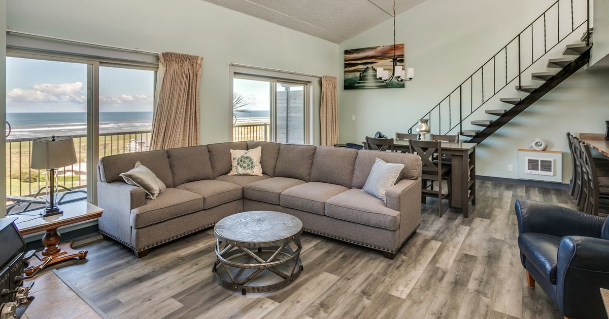 G738 2.5 Bedroom Top Floor, No cleaning fees - Gearhart by the Sea