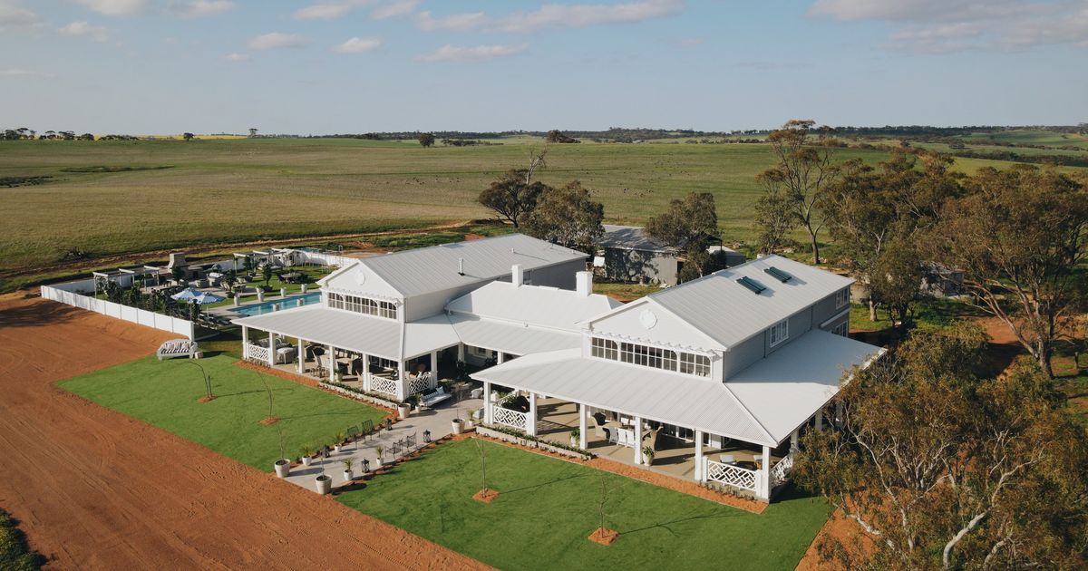 Hamptons Farm Estate Luxury Rural Destination Wedding Rental