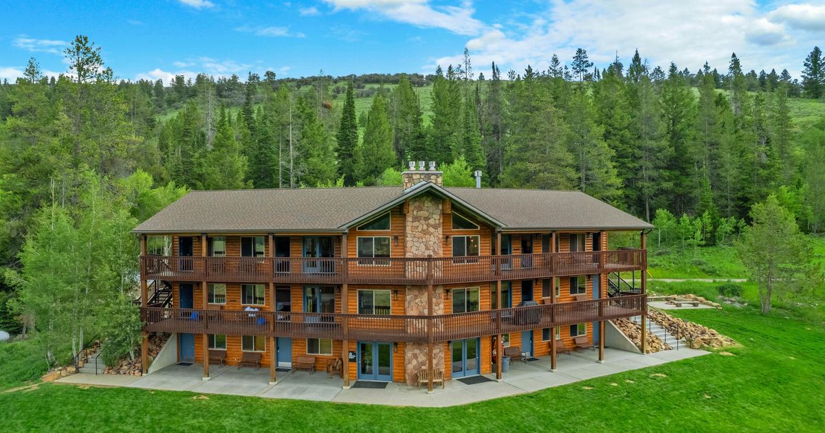 Beaver creek lodge store