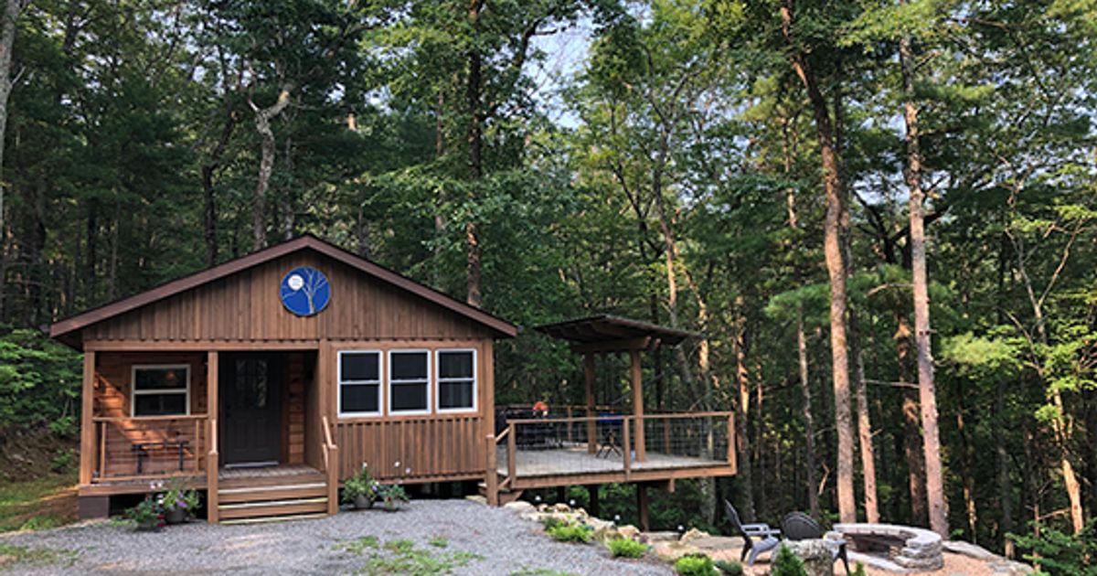 Tucked Away - Lydia Mountain Lodge & Log Cabin