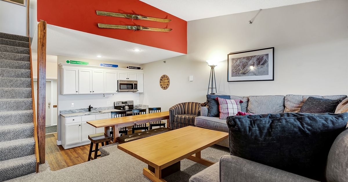 Sunday River Ski-In / Ski-Out Condo - Sunrise C-105 - Maine Ski Lodging Co