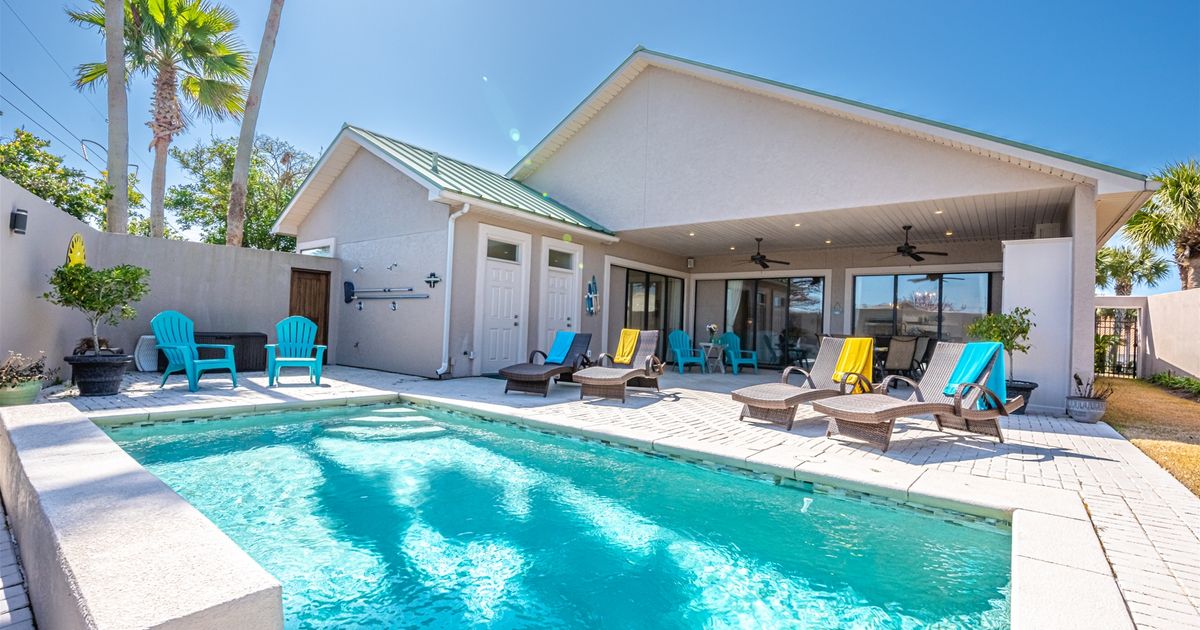 Beach vacation rental - Destin Beach VIP