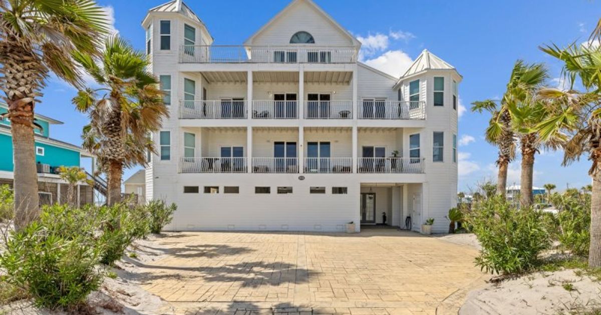 Sandcastle Beach House - One of the largest homes - Destin Luxury Real ...