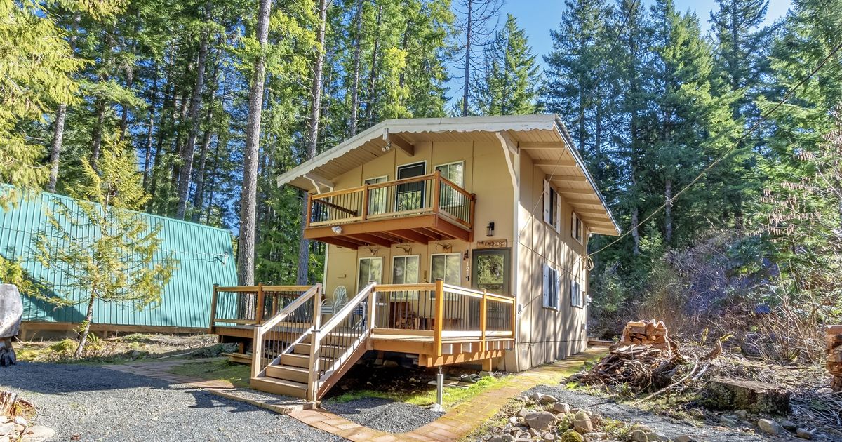 Glacier Peak Getaway | Wifi, Fireplace, Lower Timberline - TMC Vacation ...